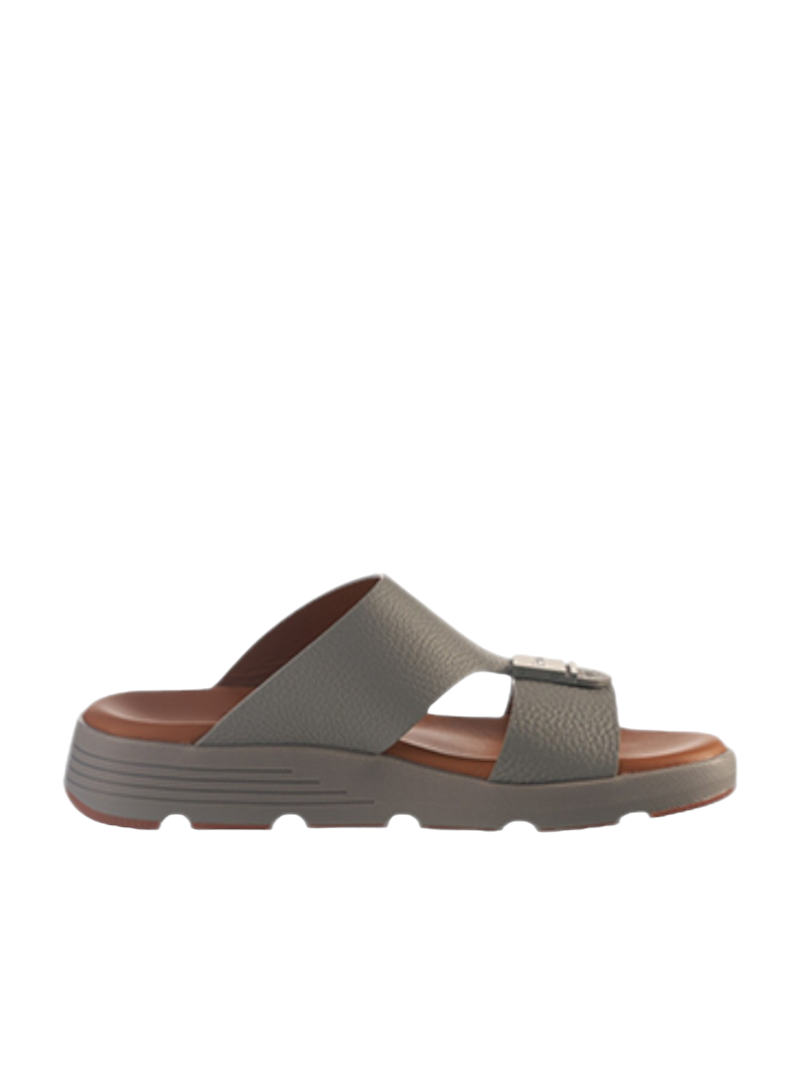 Introducing Al Mandoos' Gran Vizir: luxury in every step